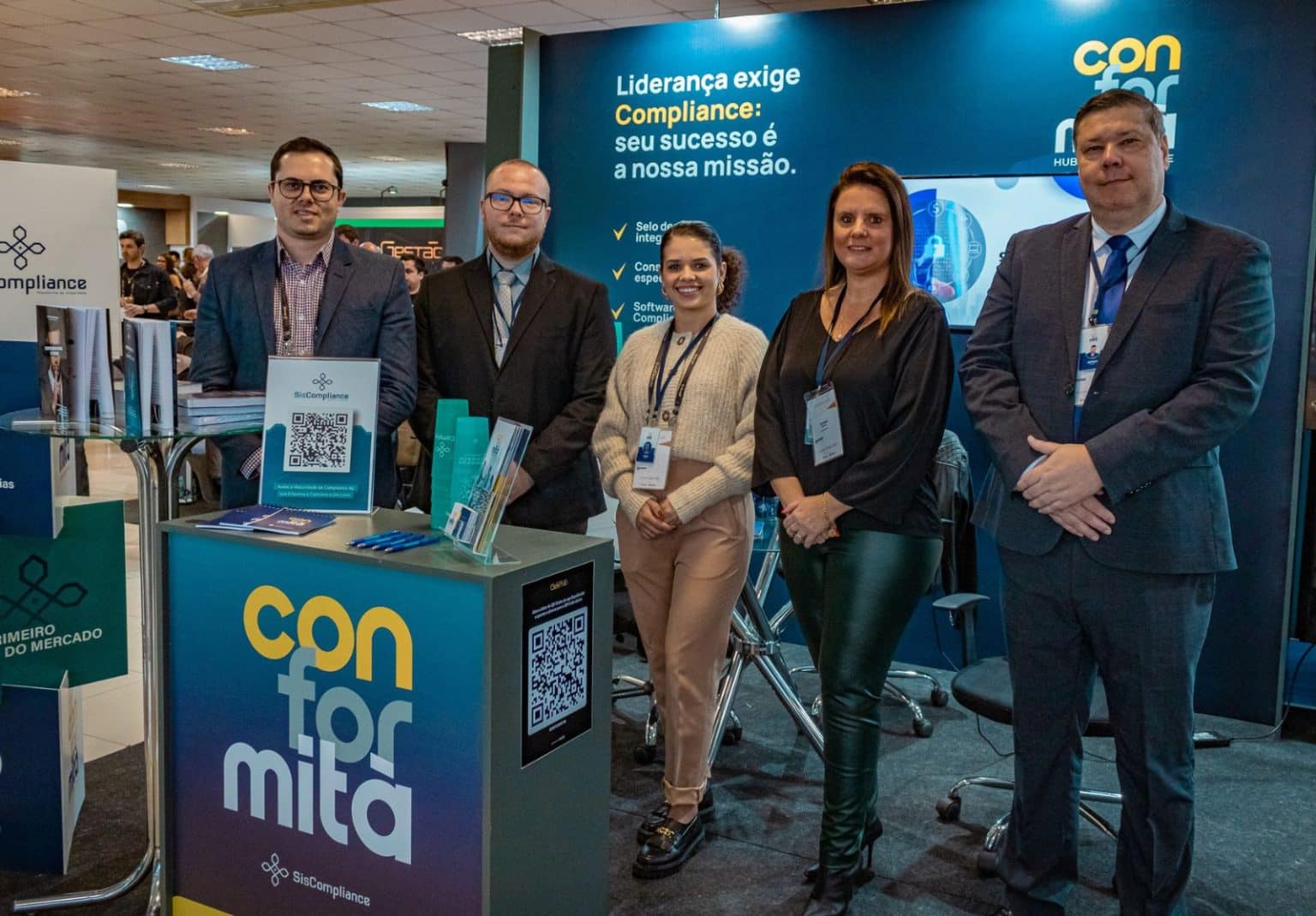 Conformità: Liderança em Compliance e Integridade Corporativa